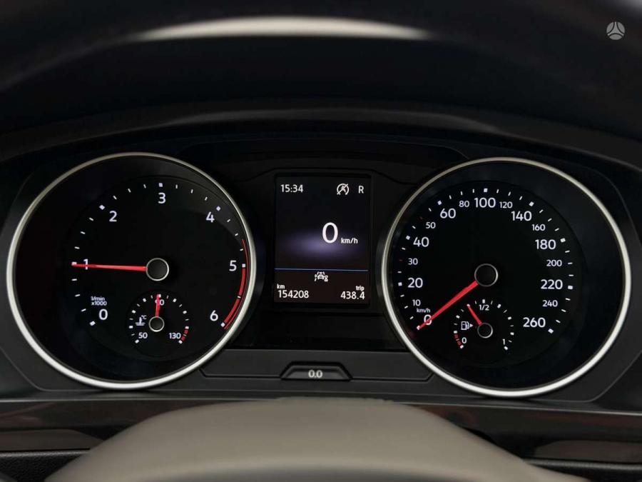 Pelēks Volkswagen Tiguan 2021 Viļņa, ar dzinēja tilpumu 1.97 L un nobraukumu 155 tūkst. km par 23500 €, foto 25 vietnē AUTOMOTO.COM.LV