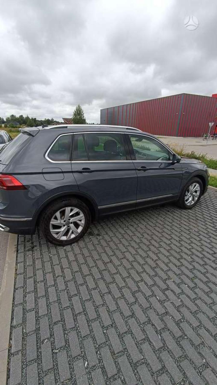 Pelēks Volkswagen Tiguan 2021 Gargždai, ar dzinēja tilpumu 1.97 L un nobraukumu 140 tūkst. km par 22900 €, foto 8 vietnē AUTOMOTO.COM.LV