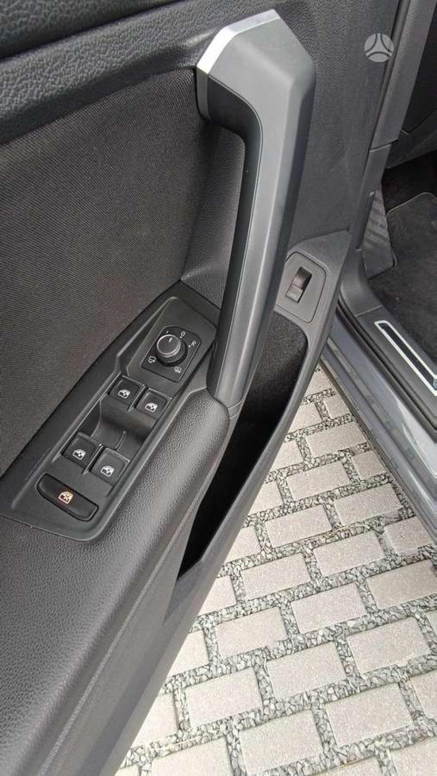 Pelēks Volkswagen Tiguan 2021 Gargždai, ar dzinēja tilpumu 1.97 L un nobraukumu 140 tūkst. km par 22900 €, foto 17 vietnē AUTOMOTO.COM.LV