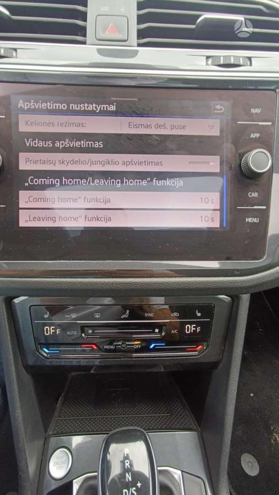 Pelēks Volkswagen Tiguan 2021 Gargždai, ar dzinēja tilpumu 1.97 L un nobraukumu 140 tūkst. km par 22900 €, foto 33 vietnē AUTOMOTO.COM.LV