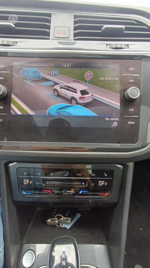 Pelēks Volkswagen Tiguan 2021 Gargždai, ar dzinēja tilpumu 1.97 L un nobraukumu 140 tūkst. km par 22900 €, foto 42 vietnē AUTOMOTO.COM.LV