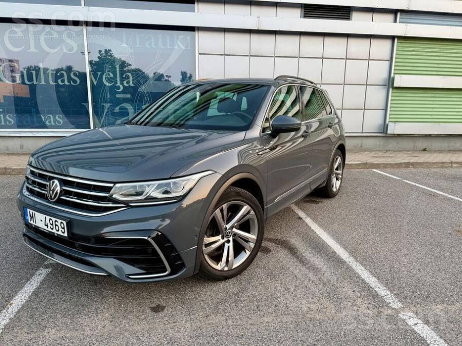 Pelēks Volkswagen Tiguan 2021 Rīga, ar dzinēja tilpumu 1.50 L un nobraukumu 73 tūkst. km par 23000 €, foto 3 vietnē AUTOMOTO.COM.LV
