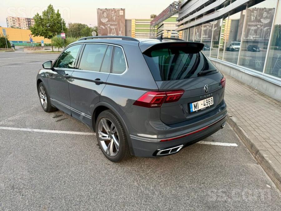 Pelēks Volkswagen Tiguan 2021 Rīga, ar dzinēja tilpumu 1.50 L un nobraukumu 73 tūkst. km par 23000 €, foto 5 vietnē AUTOMOTO.COM.LV