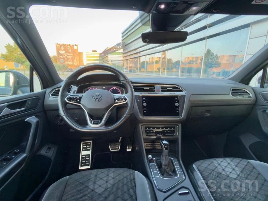 Pelēks Volkswagen Tiguan 2021 Rīga, ar dzinēja tilpumu 1.50 L un nobraukumu 73 tūkst. km par 23000 €, foto 14 vietnē AUTOMOTO.COM.LV