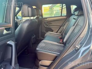 Pelēks Volkswagen Tiguan 2021 Rīga, ar dzinēja tilpumu 1.50 L un nobraukumu 73 tūkst. km par 23000 €, foto 17 vietnē AUTOMOTO.COM.LV