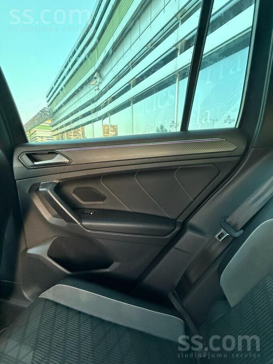 Pelēks Volkswagen Tiguan 2021 Rīga, ar dzinēja tilpumu 1.50 L un nobraukumu 73 tūkst. km par 23000 €, foto 25 vietnē AUTOMOTO.COM.LV
