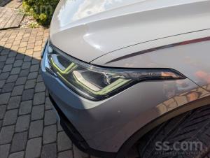 Grey Volkswagen Tiguan 2021 in Ogre, with an engine capacity of 2.00 L and mileage of 122 thousand km for 25500 €, photo 14 on AUTOMOTO.COM.LV