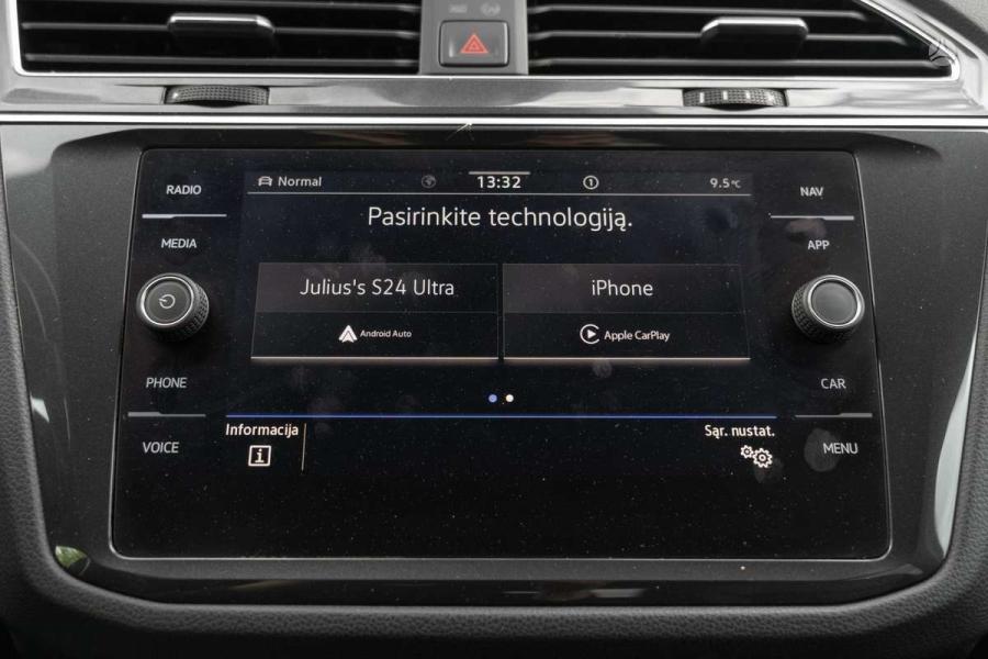 Grey Volkswagen Tiguan 2021 in Vilnius, with an engine capacity of 1.97 L and mileage of 281 thousand km for 23900 €, photo 30 on AUTOMOTO.COM.LV