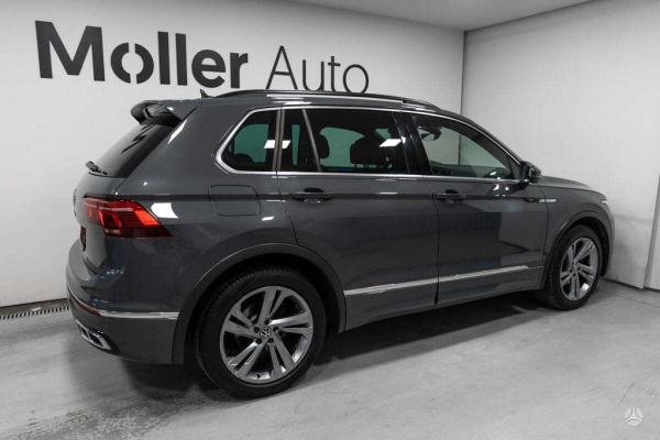 Pelēks Volkswagen Tiguan 2021 Viļņa, ar dzinēja tilpumu 1.50 L un nobraukumu 66 tūkst. km par 27500 €, foto 4 vietnē AUTOMOTO.COM.LV