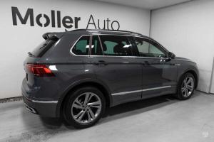 Pelēks Volkswagen Tiguan 2021 Viļņa, ar dzinēja tilpumu 1.50 L un nobraukumu 66 tūkst. km par 27500 €, foto 5 vietnē AUTOMOTO.COM.LV