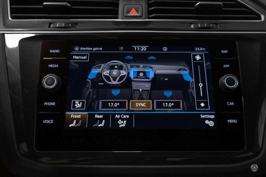Pelēks Volkswagen Tiguan 2021 Viļņa, ar dzinēja tilpumu 1.50 L un nobraukumu 66 tūkst. km par 27500 €, foto 17 vietnē AUTOMOTO.COM.LV
