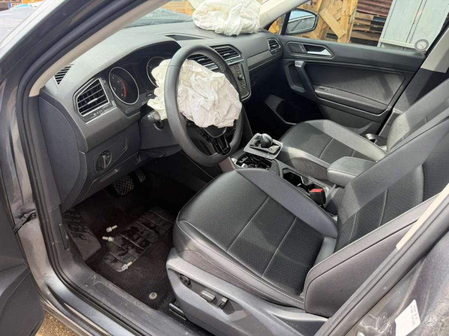 Pelēks Volkswagen Tiguan 2021 Kauņa, ar dzinēja tilpumu 1.98 L un nobraukumu 116 tūkst. km par 7800 €, foto 8 vietnē AUTOMOTO.COM.LV