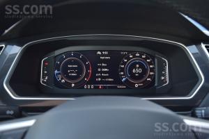 Grey Volkswagen Tiguan 2021 in Riga, with an engine capacity of 1.50 L and mileage of 54 thousand km for 22000 €, photo 11 on AUTOMOTO.COM.LV