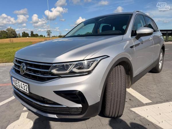 Фольксваген Тигуан 2021 в Клайпеда на AUTOMOTO.COM.LV Серый Фольксваген Тигуан 2021 в Клайпеда, объемом двигателя 2.00 л и пробегом 236 тыс. км за 21900 €, фото 7 на AUTOMOTO.COM.LV