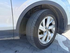 Grey Volkswagen Tiguan 2021 in Klaipeda, with an engine capacity of 2.00 L and mileage of 236 thousand km for 20900 €, photo 15 on AUTOMOTO.COM.LV
