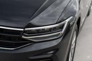 Grey Volkswagen Tiguan 2021 in Vilnius, with an engine capacity of 1.97 L and mileage of 147 thousand km for 18200 €, photo 11 on AUTOMOTO.COM.LV