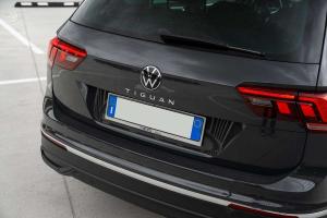 Grey Volkswagen Tiguan 2021 in Vilnius, with an engine capacity of 1.97 L and mileage of 147 thousand km for 18200 €, photo 14 on AUTOMOTO.COM.LV