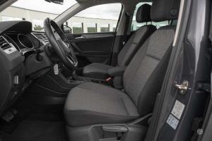Grey Volkswagen Tiguan 2021 in Vilnius, with an engine capacity of 1.97 L and mileage of 147 thousand km for 18200 €, photo 16 on AUTOMOTO.COM.LV