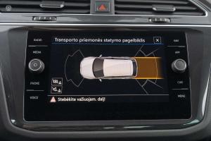 Grey Volkswagen Tiguan 2021 in Vilnius, with an engine capacity of 1.97 L and mileage of 147 thousand km for 18200 €, photo 24 on AUTOMOTO.COM.LV