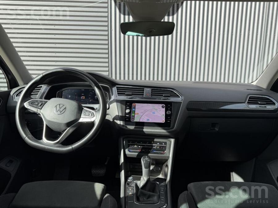 Pelēks Volkswagen Tiguan 2021 Rīga, ar dzinēja tilpumu 1.50 L un nobraukumu 133 tūkst. km par 22500 €, foto 6 vietnē AUTOMOTO.COM.LV