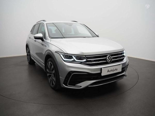 Серый Фольксваген Тигуан 2021 в Вильнюс, объемом двигателя 1.98 л и пробегом 40 тыс. км за 30500 €, фото 4 на AUTOMOTO.COM.LV