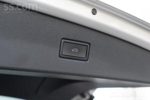 Grey Volkswagen Tiguan 2021 in Riga, with an engine capacity of 1.50 L and mileage of 84 thousand km for 19350 €, photo 26 on AUTOMOTO.COM.LV