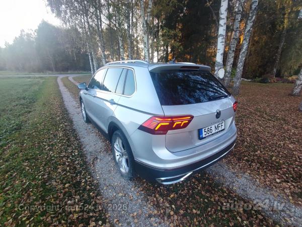 Pelēks Volkswagen Tiguan 2021 Repina, ar dzinēja tilpumu 2.00 L un nobraukumu 87 tūkst. km par 26700 €, foto 4 vietnē AUTOMOTO.COM.LV