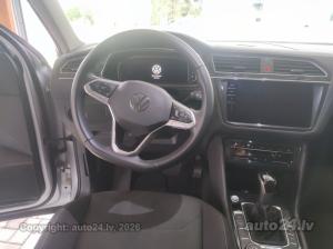 Pelēks Volkswagen Tiguan 2021 Repina, ar dzinēja tilpumu 2.00 L un nobraukumu 87 tūkst. km par 26700 €, foto 8 vietnē AUTOMOTO.COM.LV