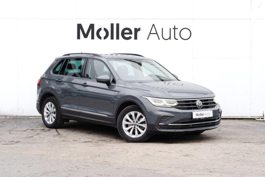 Pelēks Volkswagen Tiguan 2021 Rīga, ar dzinēja tilpumu 1.50 L un nobraukumu 166 tūkst. km par 18350 €, foto 5 vietnē AUTOMOTO.COM.LV