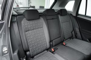 Pelēks Volkswagen Tiguan 2021 Rīga, ar dzinēja tilpumu 1.50 L un nobraukumu 166 tūkst. km par 18350 €, foto 9 vietnē AUTOMOTO.COM.LV
