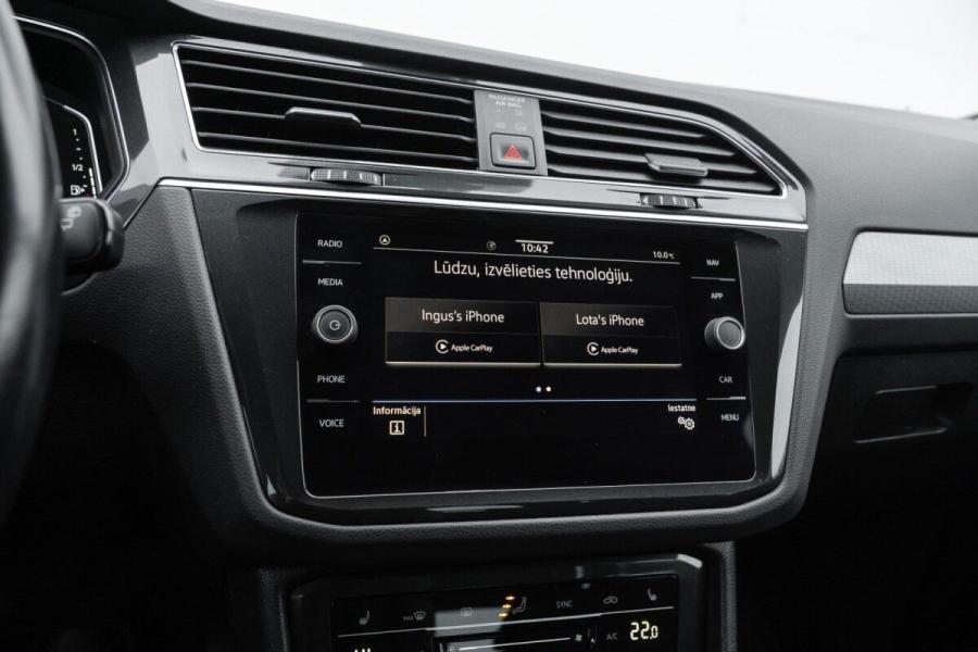Pelēks Volkswagen Tiguan 2021 Rīga, ar dzinēja tilpumu 1.50 L un nobraukumu 166 tūkst. km par 18350 €, foto 18 vietnē AUTOMOTO.COM.LV