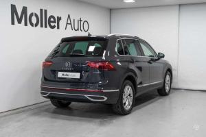 Grey Volkswagen Tiguan 2022 in Vilnius, with an engine capacity of 1.40 L and mileage of 149 thousand km for 22950 €, photo 3 on AUTOMOTO.COM.LV