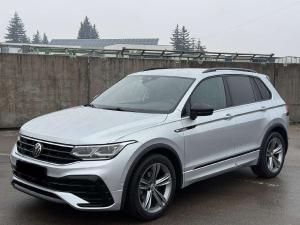 Grey Volkswagen Tiguan 2022 in Prienai, with an engine capacity of 1.97 L and mileage of 246 thousand km for 24700 €, photo  on AUTOMOTO.COM.LV
