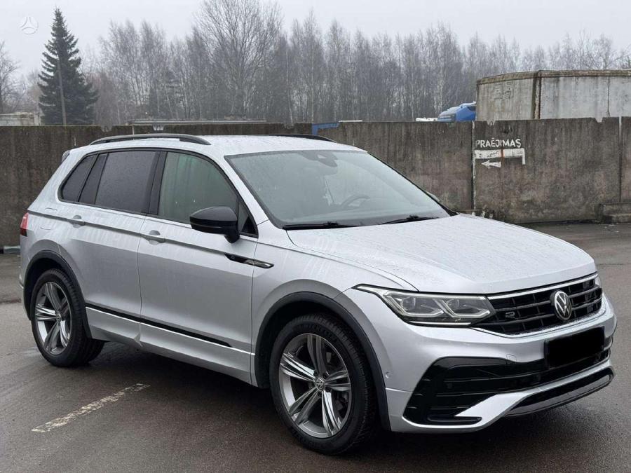 Pelēks Volkswagen Tiguan 2022 Prienai, ar dzinēja tilpumu 1.97 L un nobraukumu 246 tūkst. km par 24700 €, foto 3 vietnē AUTOMOTO.COM.LV