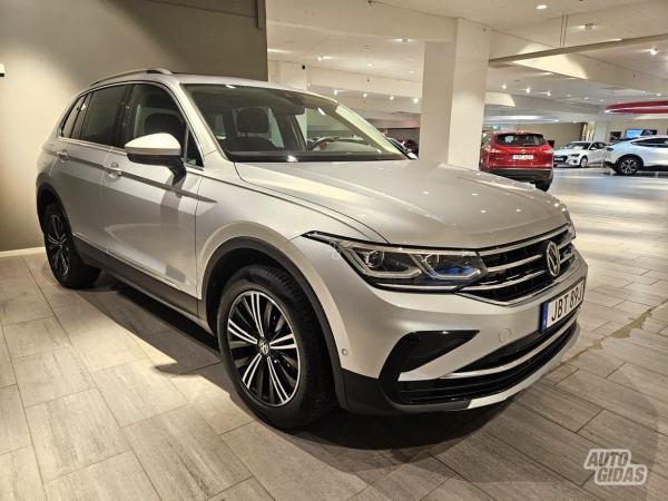 Pelēks Volkswagen Tiguan 2022 Kauņa, ar dzinēja tilpumu 0.00 L un nobraukumu 50 tūkst. km par 34856 €, foto 4 vietnē AUTOMOTO.COM.LV