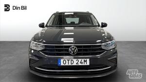 Grey Volkswagen Tiguan 2022 in Kaunas, with an engine capacity of 0.00 L and mileage of 51 thousand km for 29919 €, photo 4 on AUTOMOTO.COM.LV