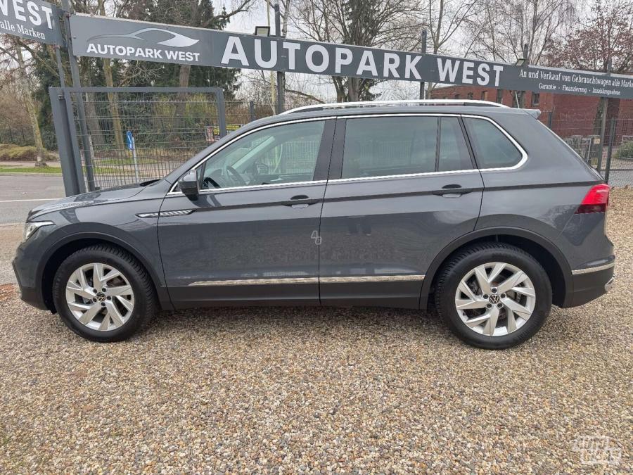 Pelēks Volkswagen Tiguan 2022 Kauņa, ar dzinēja tilpumu 2.00 L un nobraukumu 34 tūkst. km par 31567 €, foto 8 vietnē AUTOMOTO.COM.LV