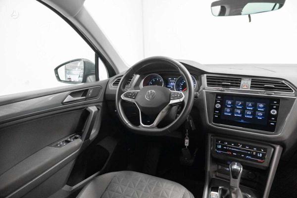 Pelēks Volkswagen Tiguan 2022 Viļņa, ar dzinēja tilpumu 1.50 L un nobraukumu 136 tūkst. km par 18600 €, foto 10 vietnē AUTOMOTO.COM.LV