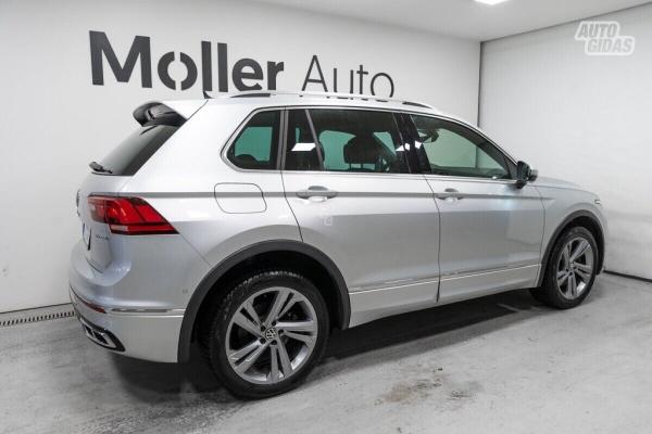 Pelēks Volkswagen Tiguan 2022 Viļņa, ar dzinēja tilpumu 1.40 L un nobraukumu 74 tūkst. km par 28900 €, foto 3 vietnē AUTOMOTO.COM.LV