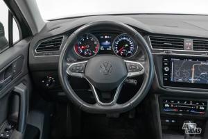 Pelēks Volkswagen Tiguan 2022 Viļņa, ar dzinēja tilpumu 1.50 L un nobraukumu 68 tūkst. km par 22700 €, foto 9 vietnē AUTOMOTO.COM.LV