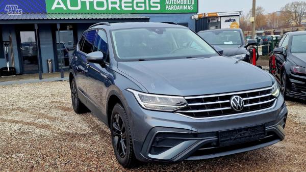 Pelēks Volkswagen Tiguan 2022 Kretinga, ar dzinēja tilpumu 2.00 L un nobraukumu 87 tūkst. km par 19999 €, foto 2 vietnē AUTOMOTO.COM.LV