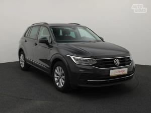 Pelēks Volkswagen Tiguan 2022 Viļņa, ar dzinēja tilpumu 2.00 L un nobraukumu 171 tūkst. km par 22399 €, foto 10 vietnē AUTOMOTO.COM.LV