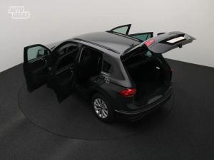 Pelēks Volkswagen Tiguan 2022 Viļņa, ar dzinēja tilpumu 2.00 L un nobraukumu 171 tūkst. km par 22399 €, foto 13 vietnē AUTOMOTO.COM.LV