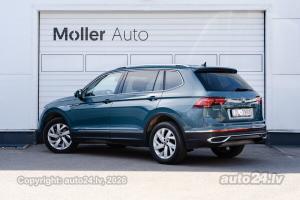 Pelēks Volkswagen Tiguan 2022 Rīga, ar dzinēja tilpumu 1.50 L un nobraukumu 92 tūkst. km par 25950 €, foto 4 vietnē AUTOMOTO.COM.LV