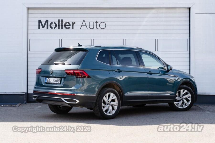 Pelēks Volkswagen Tiguan 2022 Rīga, ar dzinēja tilpumu 1.50 L un nobraukumu 92 tūkst. km par 25950 €, foto 5 vietnē AUTOMOTO.COM.LV
