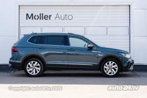 Pelēks Volkswagen Tiguan 2022 Rīga, ar dzinēja tilpumu 1.50 L un nobraukumu 92 tūkst. km par 25950 €, foto 6 vietnē AUTOMOTO.COM.LV