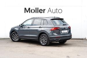 Pelēks Volkswagen Tiguan 2022 Rīga, ar dzinēja tilpumu 2.00 L un nobraukumu 92 tūkst. km par 21850 €, foto 4 vietnē AUTOMOTO.COM.LV