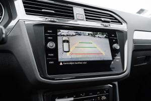 Pelēks Volkswagen Tiguan 2022 Rīga, ar dzinēja tilpumu 2.00 L un nobraukumu 92 tūkst. km par 21850 €, foto 17 vietnē AUTOMOTO.COM.LV