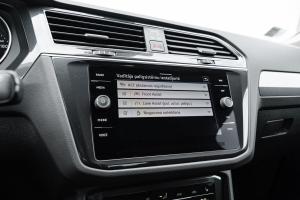 Pelēks Volkswagen Tiguan 2022 Rīga, ar dzinēja tilpumu 2.00 L un nobraukumu 92 tūkst. km par 21850 €, foto 20 vietnē AUTOMOTO.COM.LV