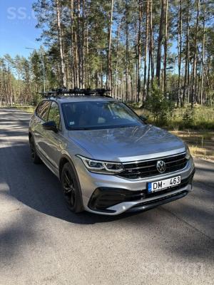 Pelēks Volkswagen Tiguan 2022 Rīga, ar dzinēja tilpumu 2.00 L un nobraukumu 86 tūkst. km par 29500 €, foto  vietnē AUTOMOTO.COM.LV